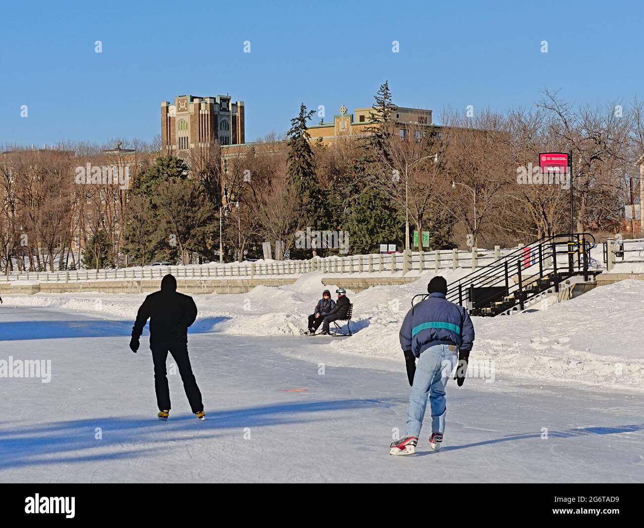 Children skating on rideau canal hi-res stock photography and images ...