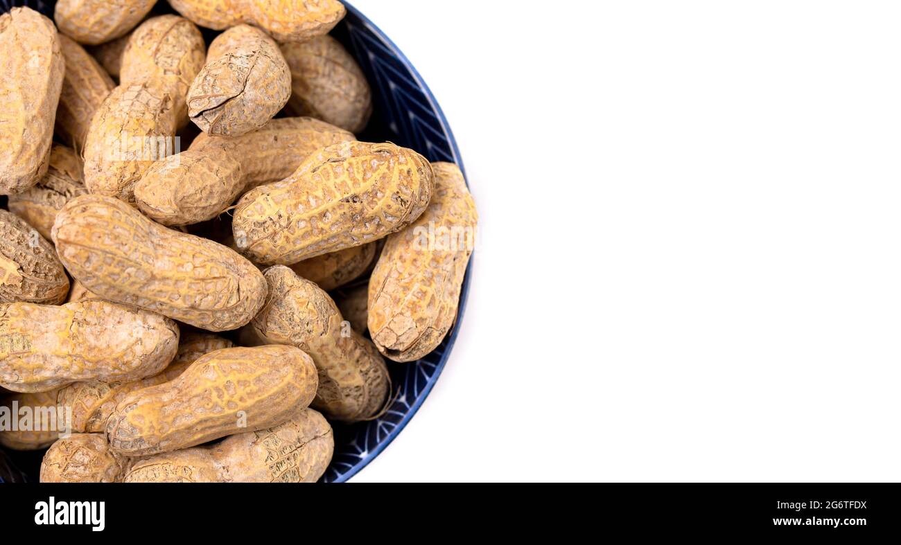 Bowl filled raw peanuts hi-res stock photography and images - Alamy