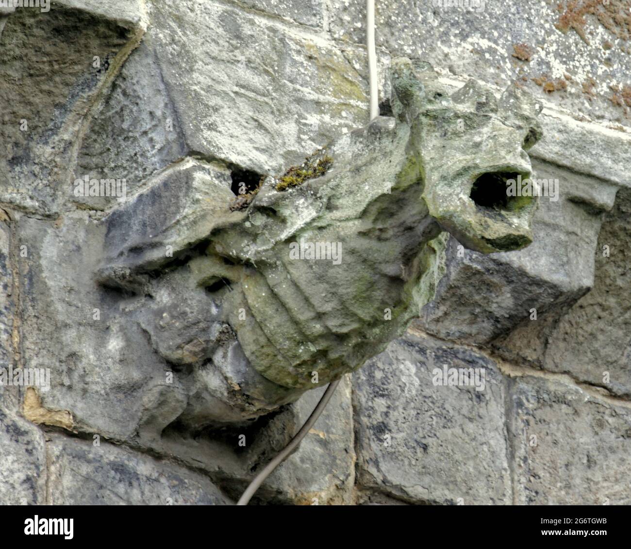 Glasgow, Scotland, UK, 8th July, 2021. Paisley Abbey alien movie ...