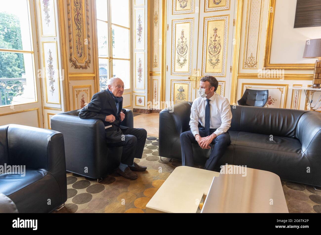 French President Emmanuel Macron meets Edgar Morin at Elysee Palace in ...