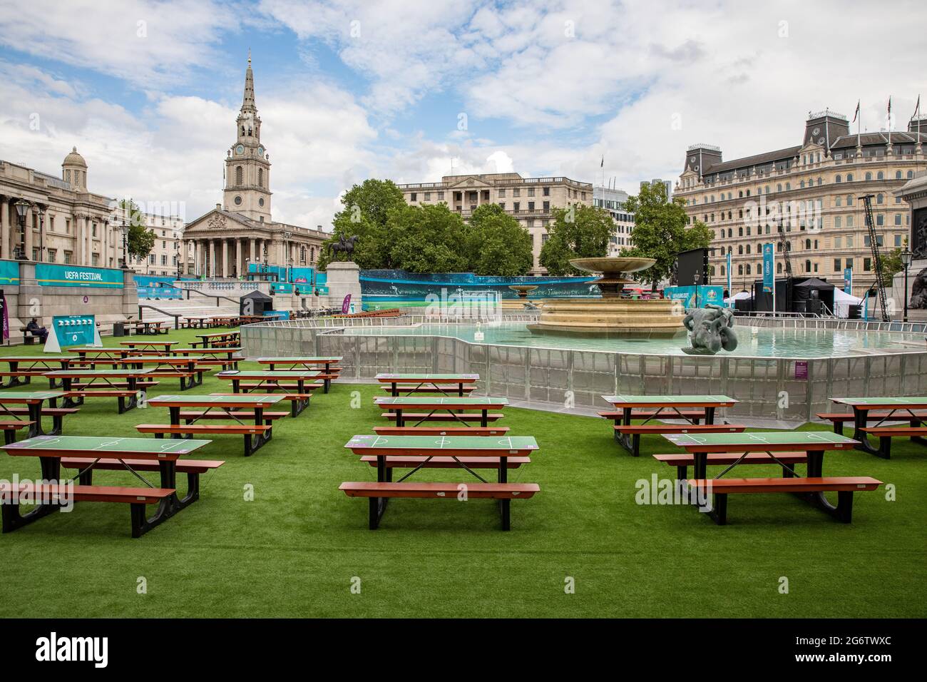Trafalgar Square, London, UK. 8 July 2021. Preparations are under way ...