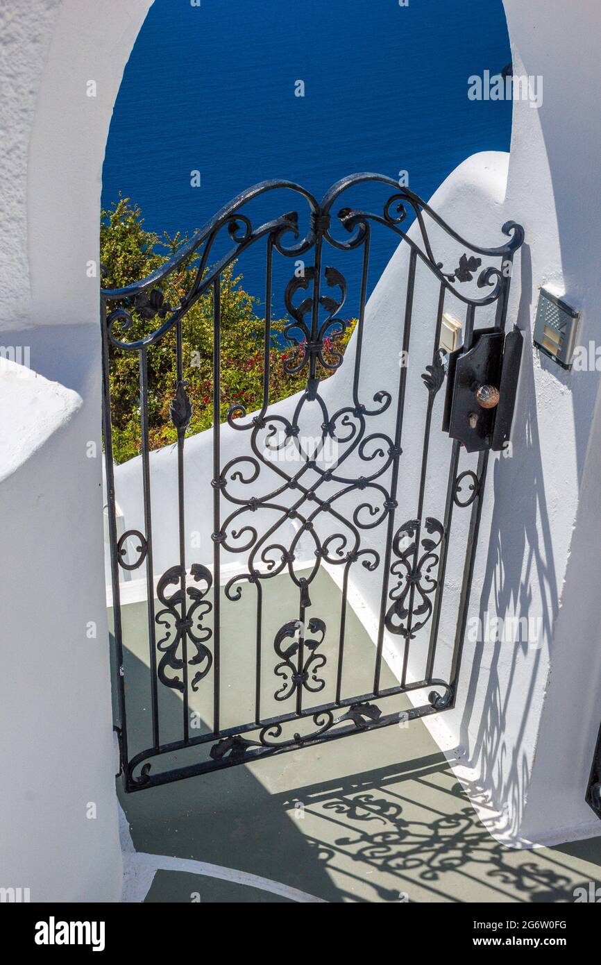 Santorini architecture hi-res stock photography and images - Alamy