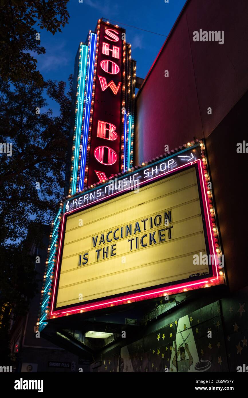 Washington state showbox hi-res stock photography and images - Alamy