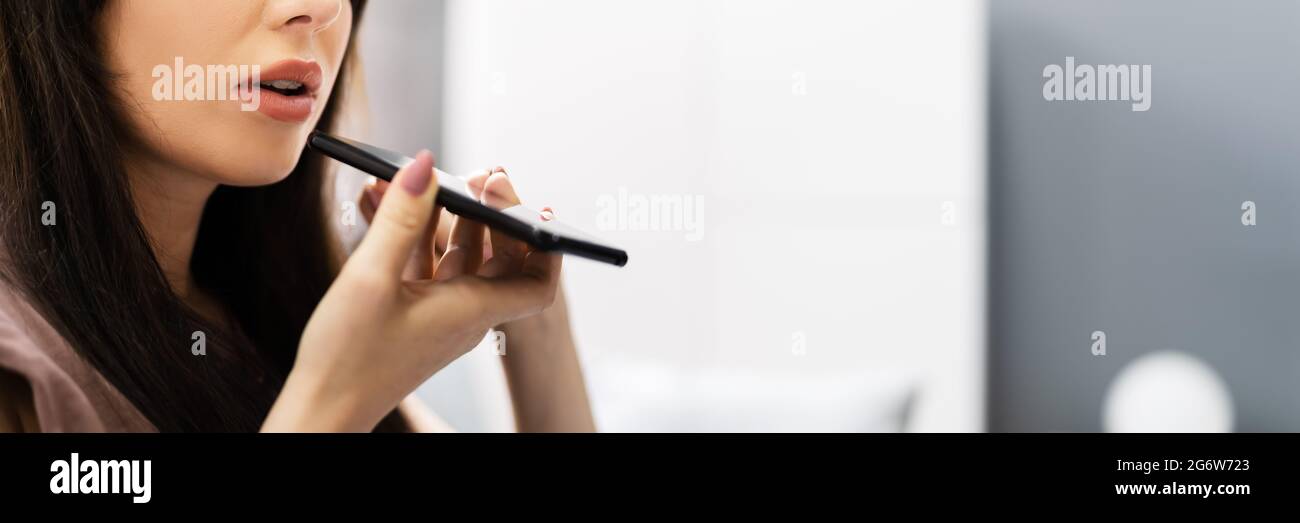 Talking using hi-res stock photography and images - Alamy