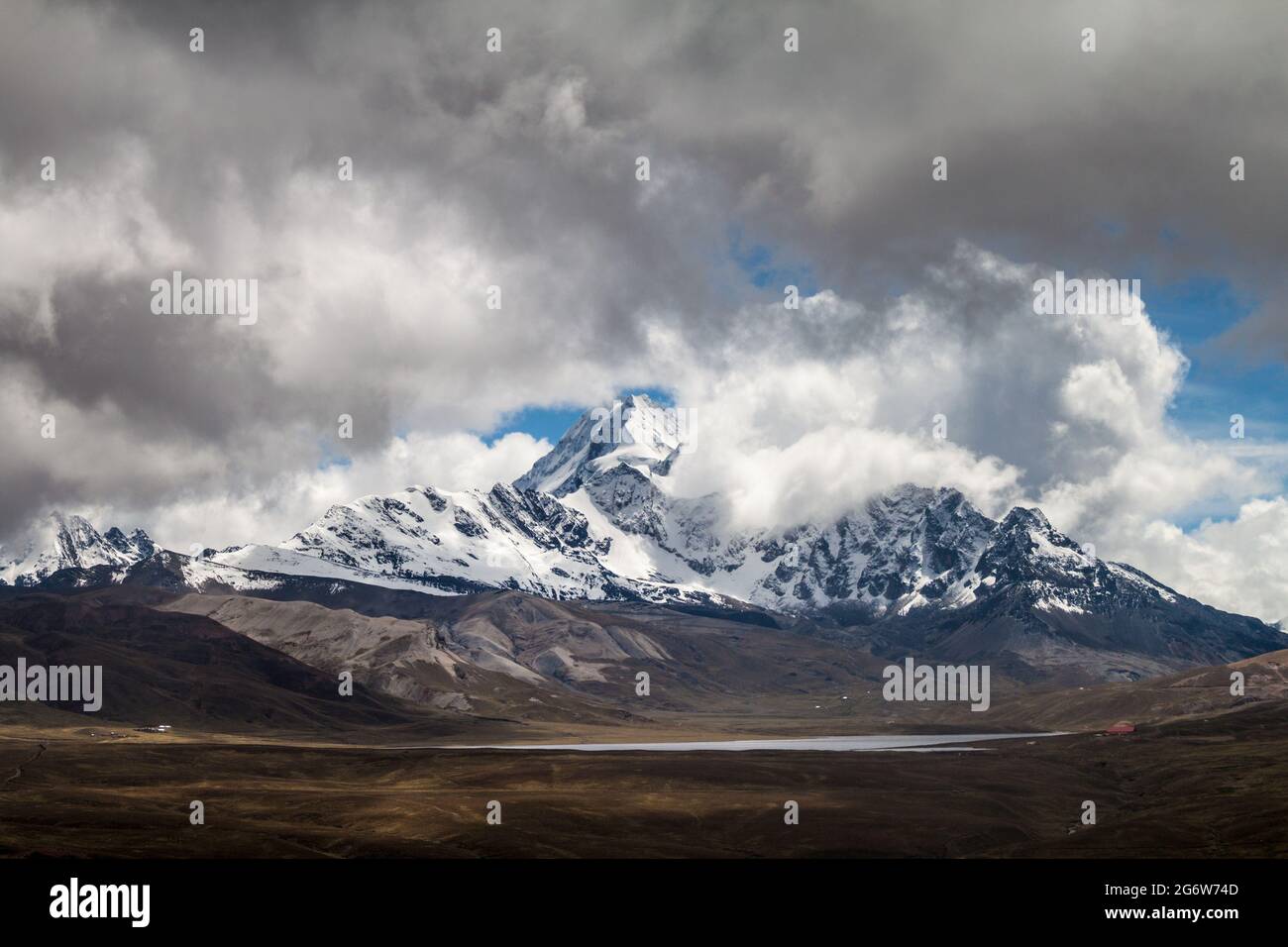 Cordillera real cordillera hi-res stock photography and images - Alamy