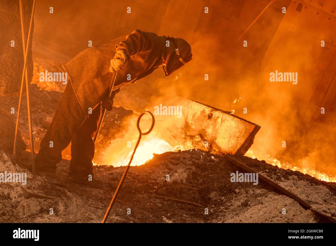 Modern blast furnace hi-res stock photography and images - Alamy