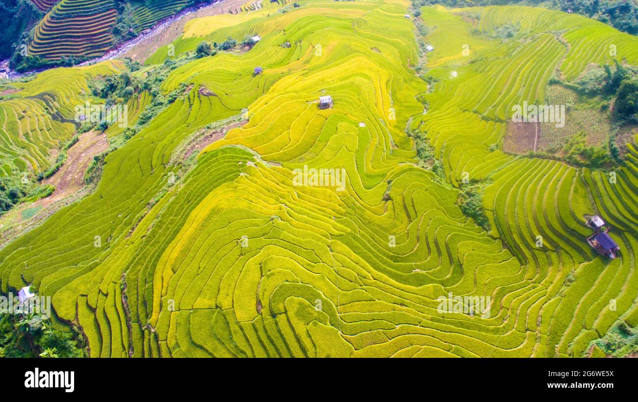 Mu cang chai tourist destination hi-res stock photography and images ...
