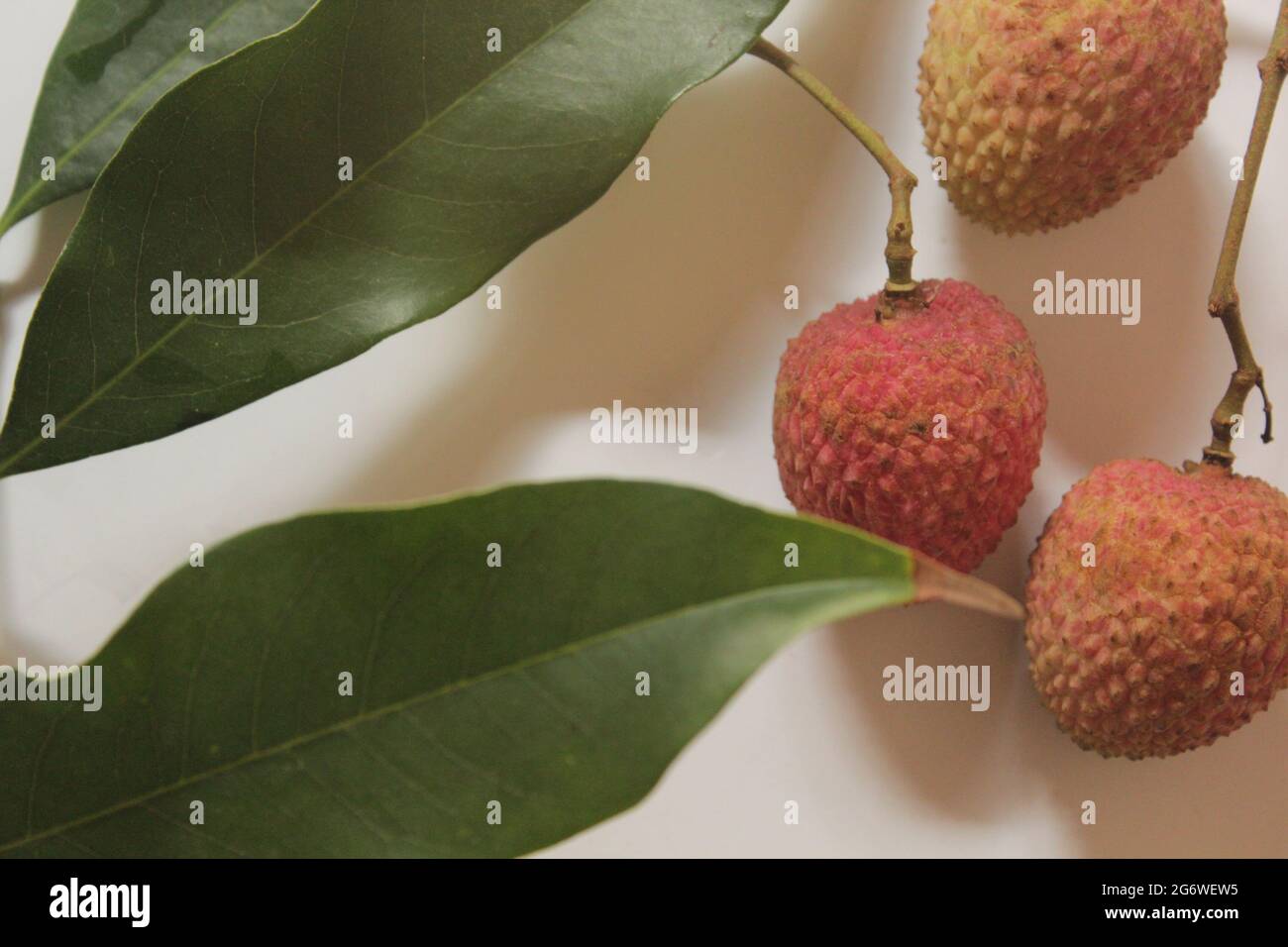 Litchi fruit hi-res stock photography and images - Alamy