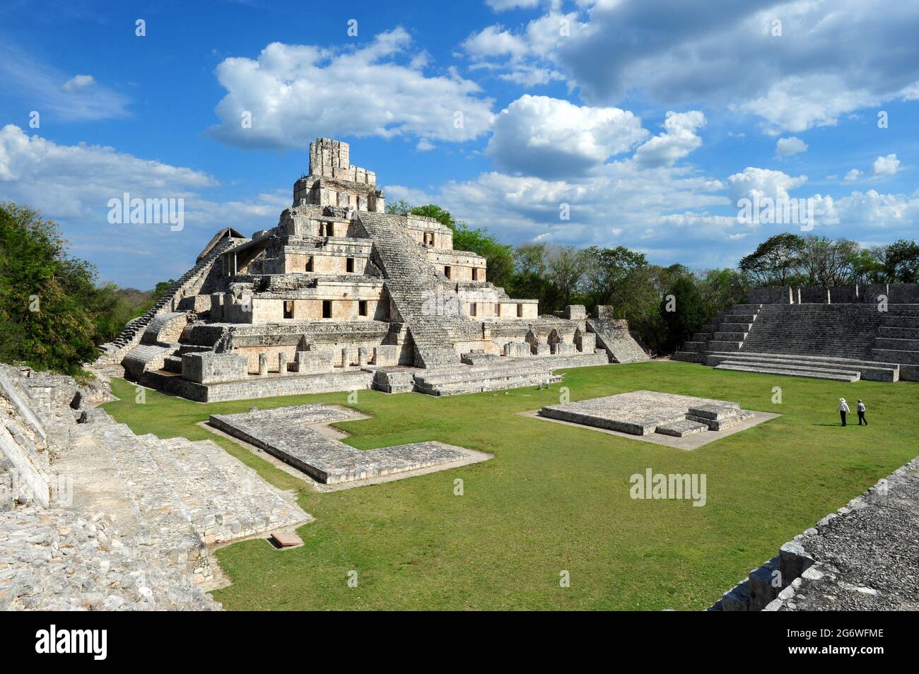 MEXICO. STATE OF CAMPECHE. EDZNA. BUILT AROUND 600 AC, EDZNA WAS A HUGE ...