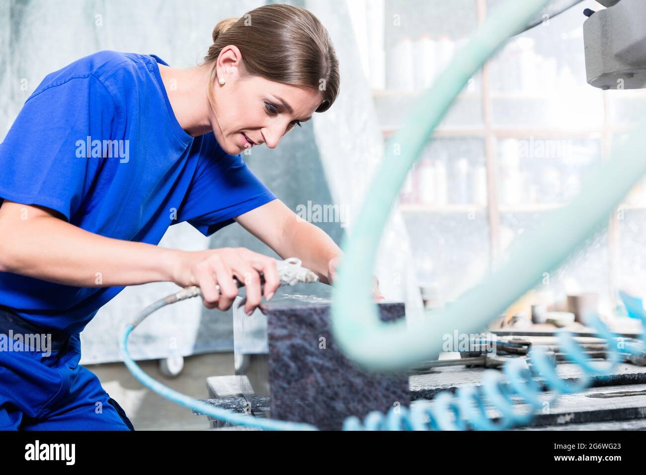 Air pneumatic chisel hi-res stock photography and images - Alamy
