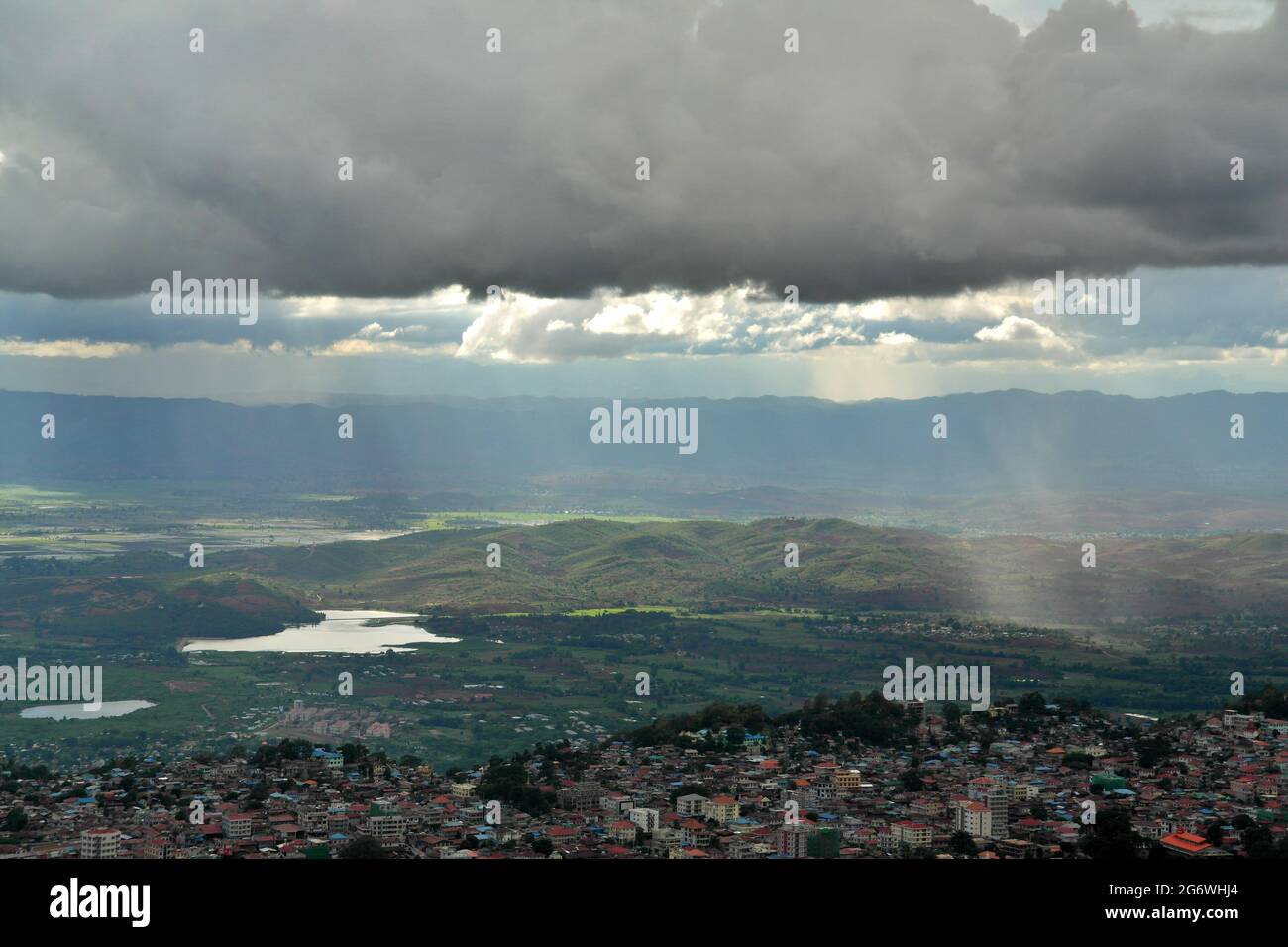 Shan plateau myanmar hi-res stock photography and images - Alamy