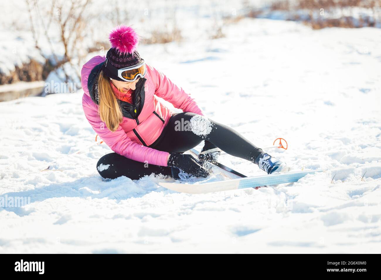 Woman falling hi-res stock photography and images - Alamy
