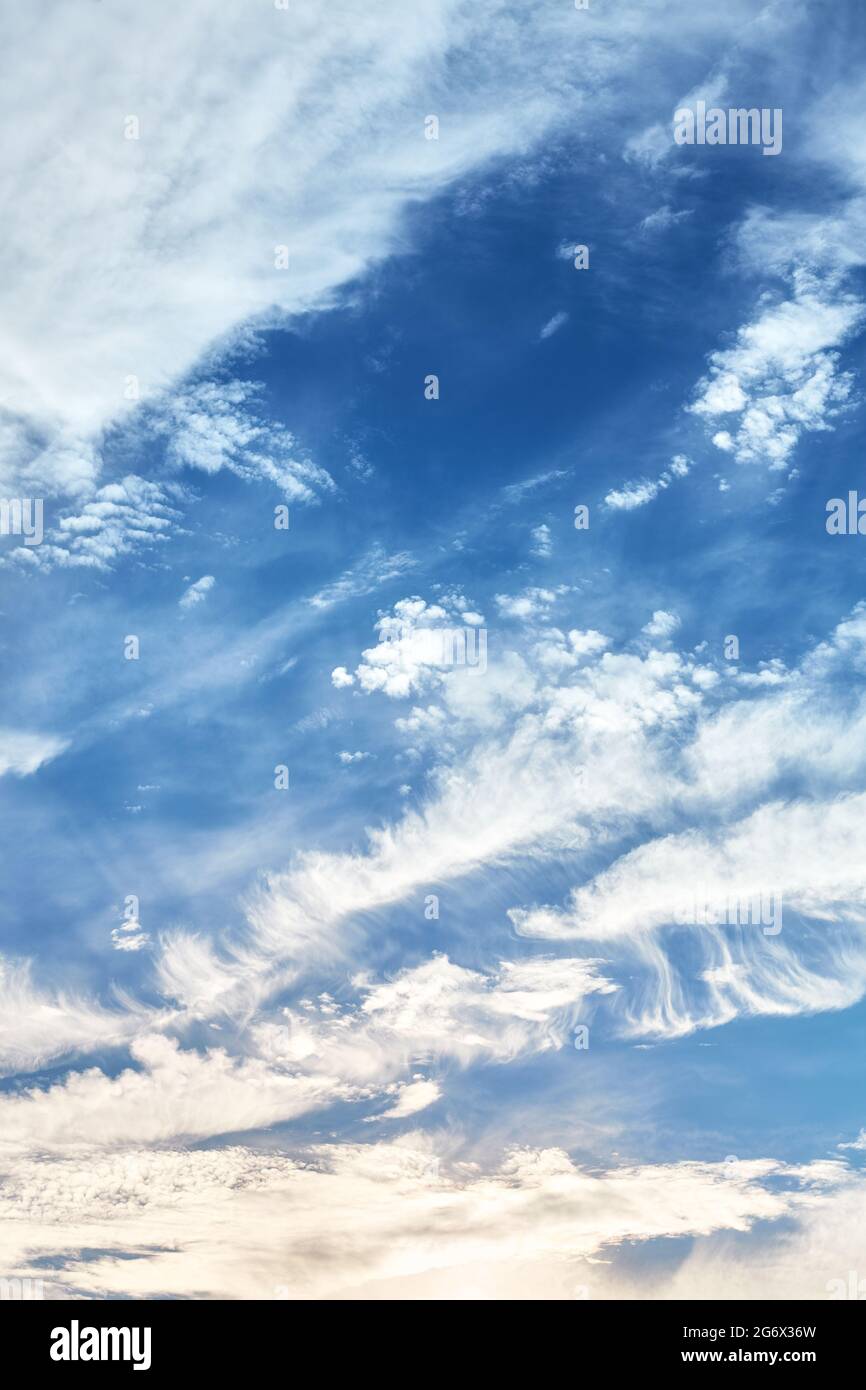 Cloud nature hi-res stock photography and images - Alamy