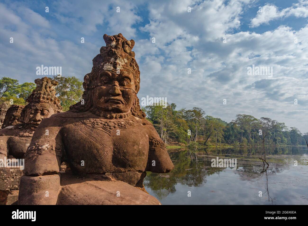 Seven headed naga hi-res stock photography and images - Alamy
