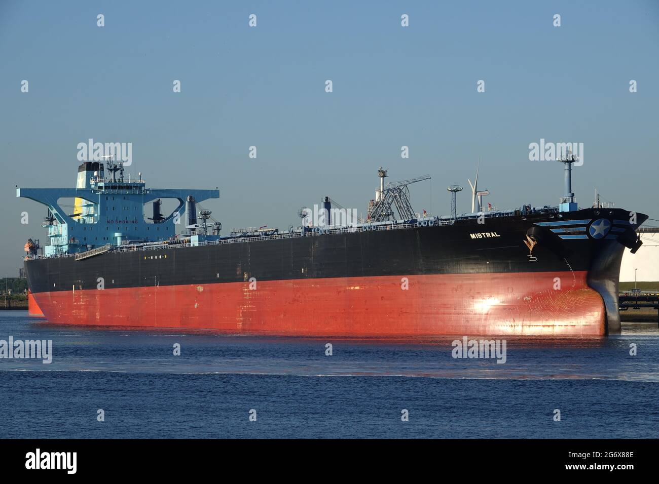 Vlcc oil and tanker hi-res stock photography and images - Alamy