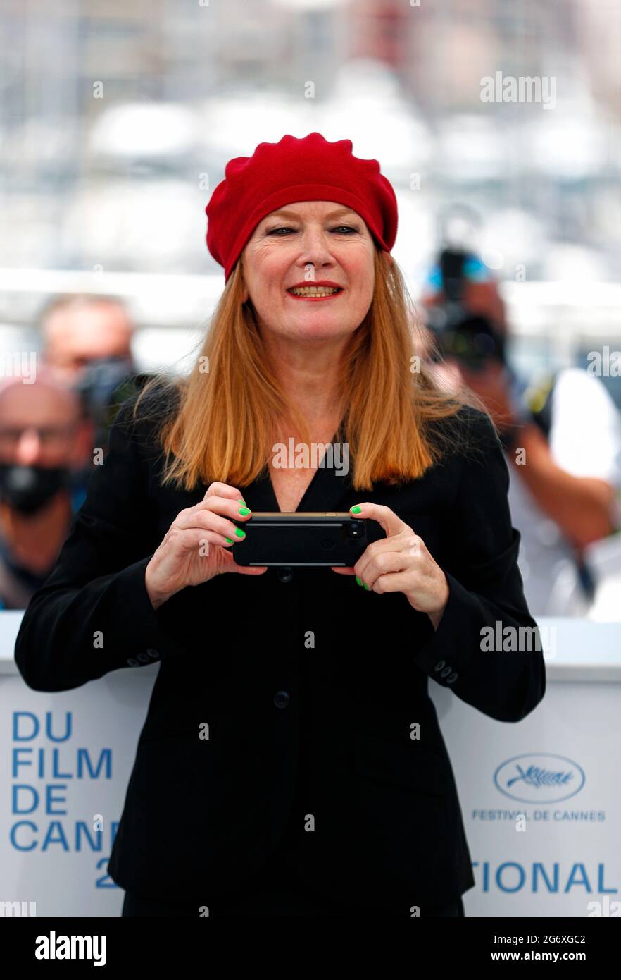 2021 film cow hi-res stock photography and images - Alamy