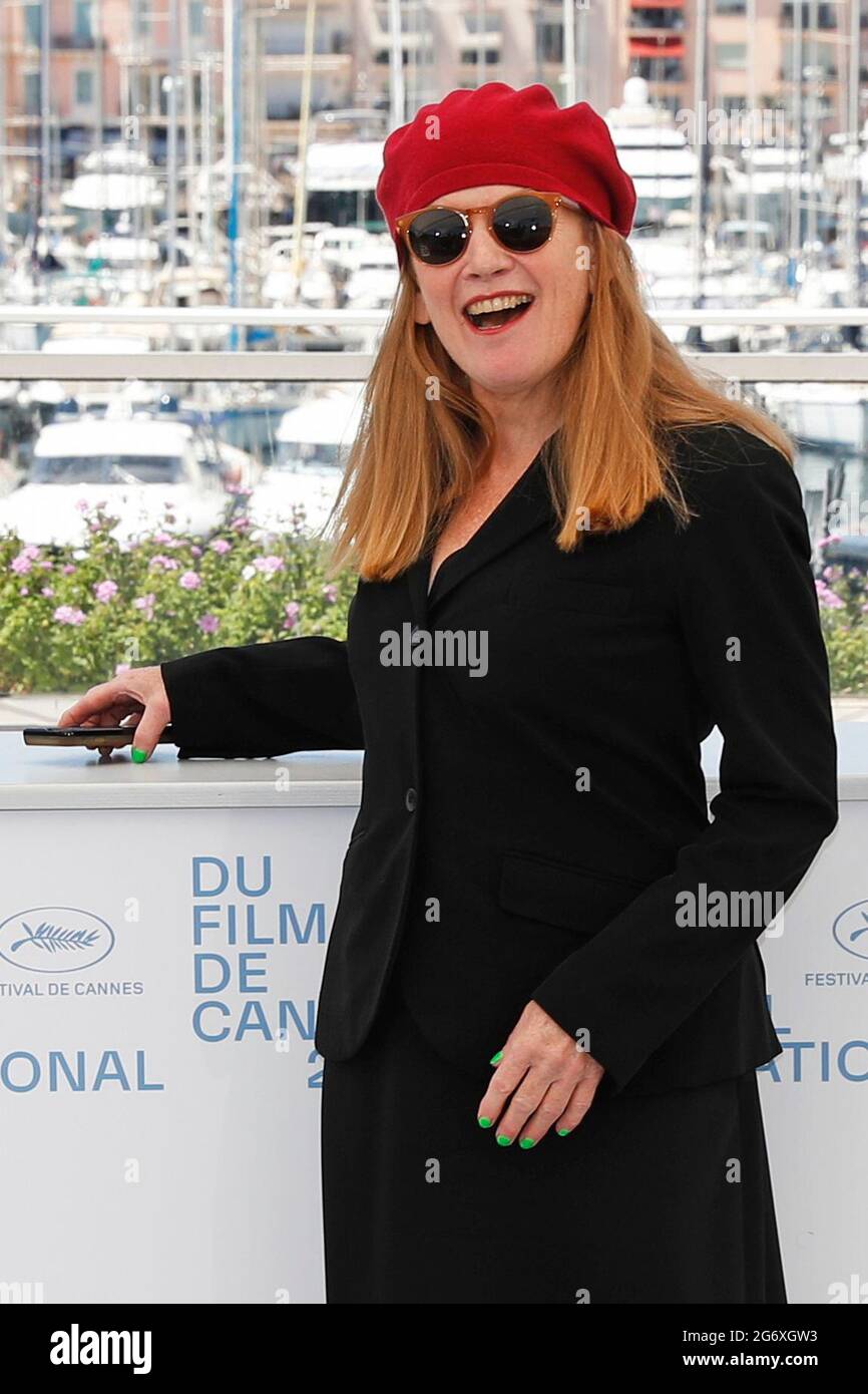 2021 film cow hi-res stock photography and images - Alamy