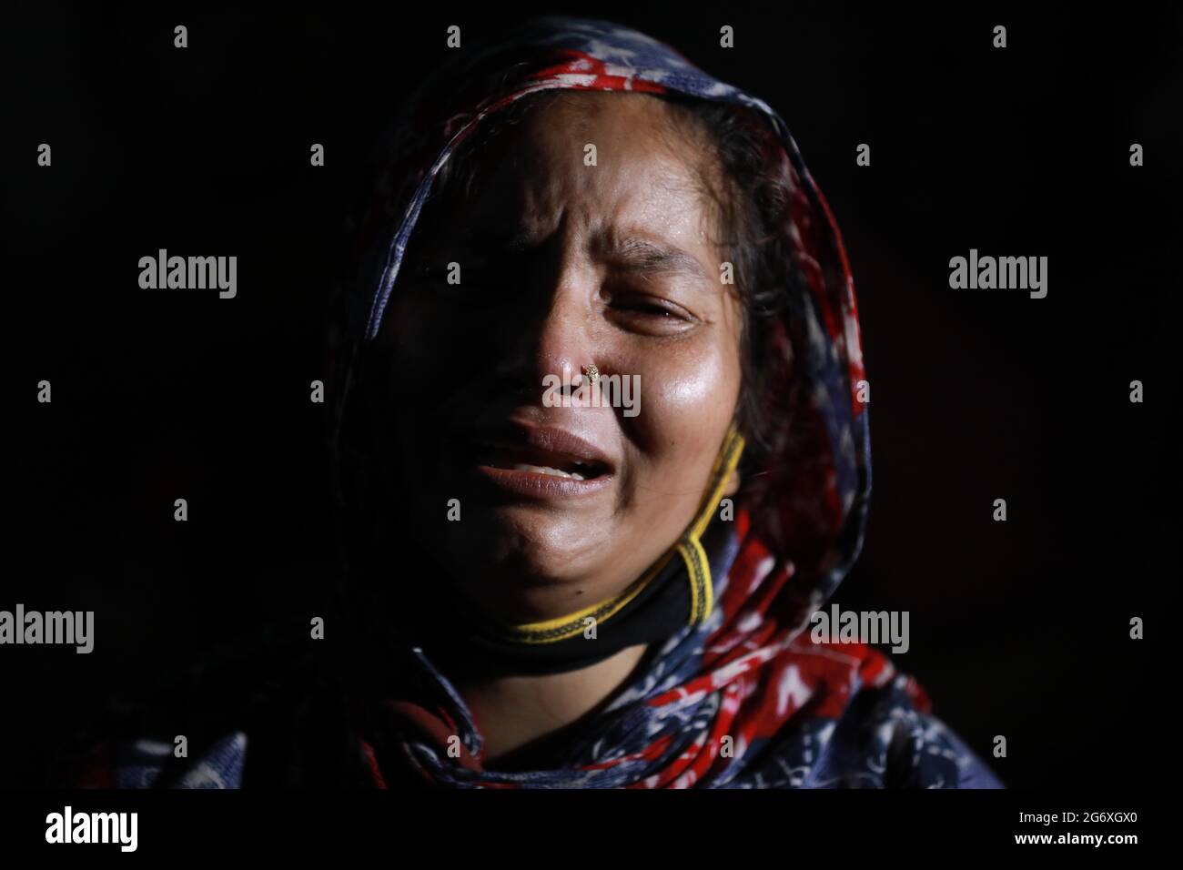 Dhaka, Dhaka, Bangladesh. 9th July, 2021. 09, July, 2021 Relatives cry ...