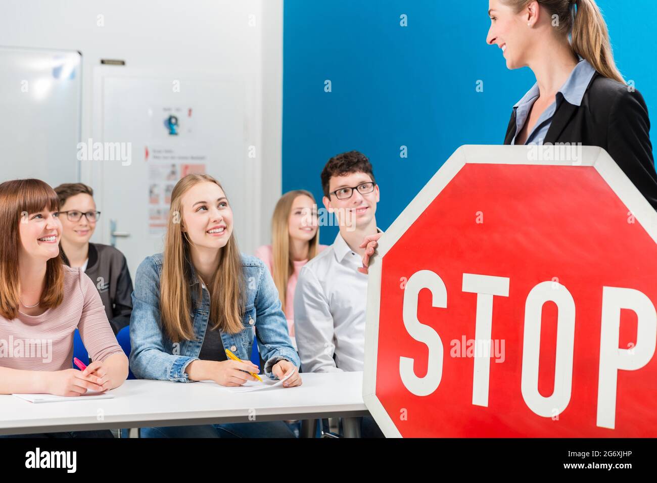 Beginner driving sign hi-res stock photography and images - Alamy
