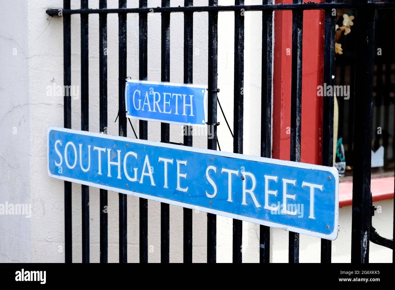 Gareth southgate euros england hi-res stock photography and images - Alamy