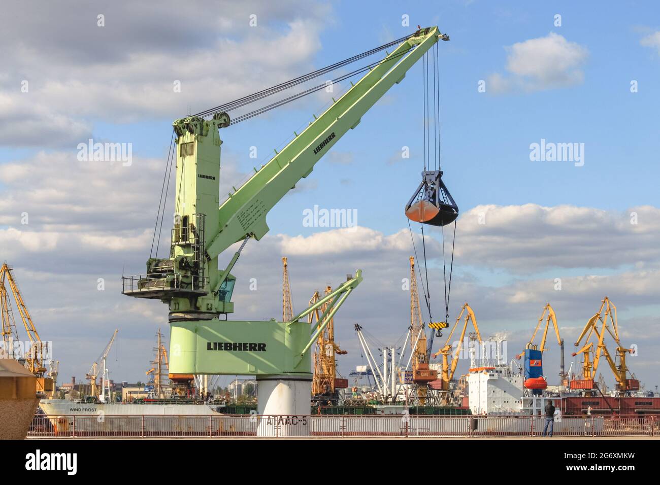 Liebherr Floating Crane High Resolution Stock Photography and Images ...