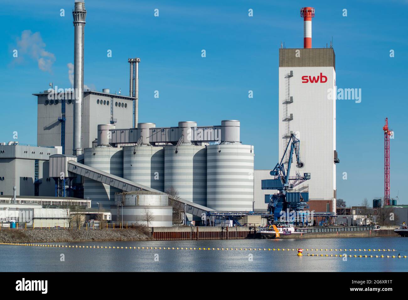 03.08.2021 Coalpowerplant Hastedt Of The SWB In Bremen With A Coal Ship ...