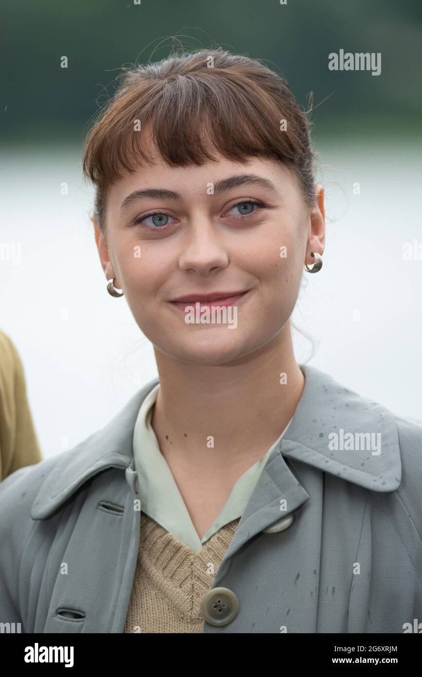 Actress Mercedes MUELLER, Muller, plays the role of Toni, portrait ...