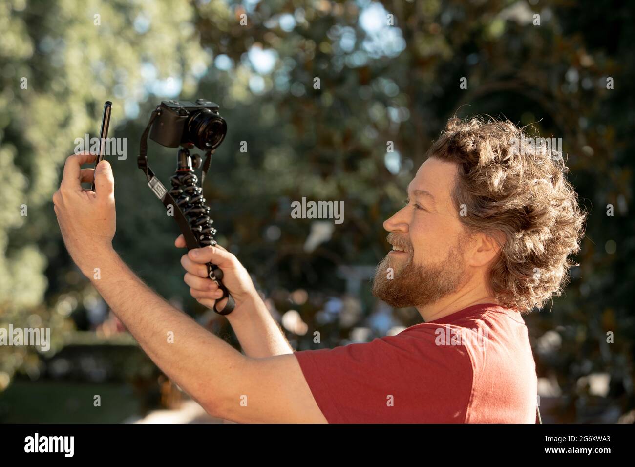 Man filming video with mobile phone hi-res stock photography and images ...