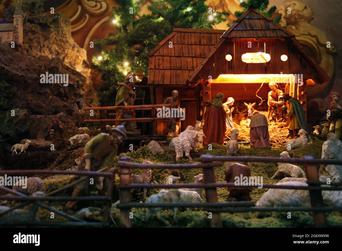 Decorative jesus christ holy family hi-res stock photography and images ...