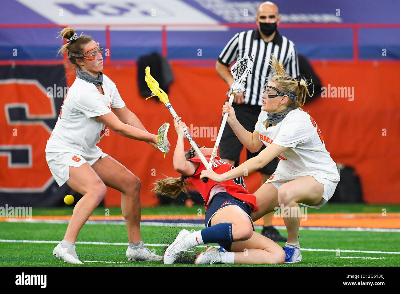 Sarah barnes hi-res stock photography and images - Alamy