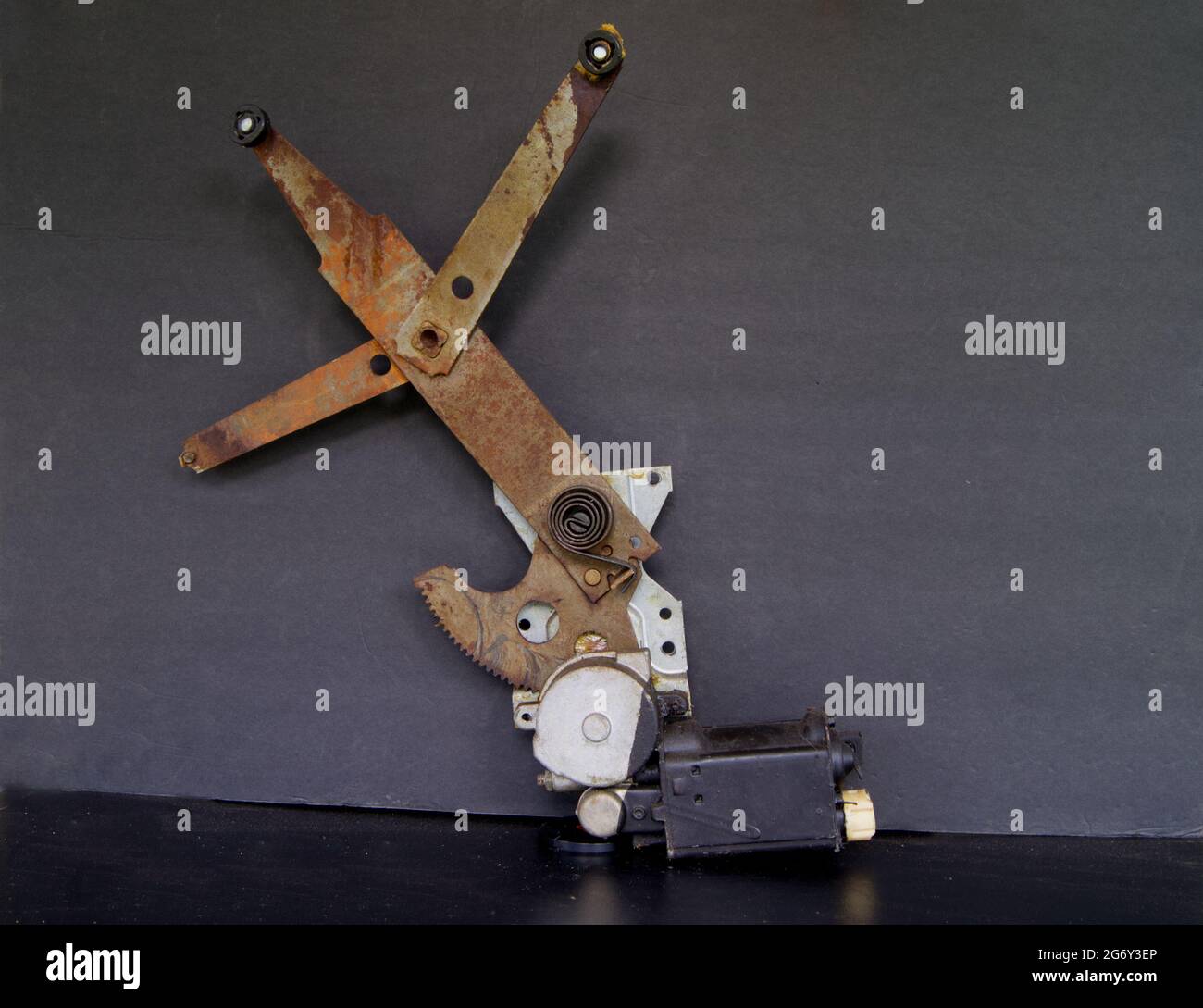 Old motor vehicle hi-res stock photography and images - Alamy