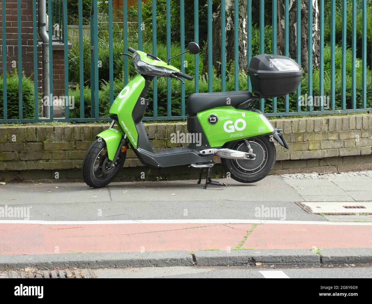 Dutch e scooter hi-res stock photography and images - Alamy
