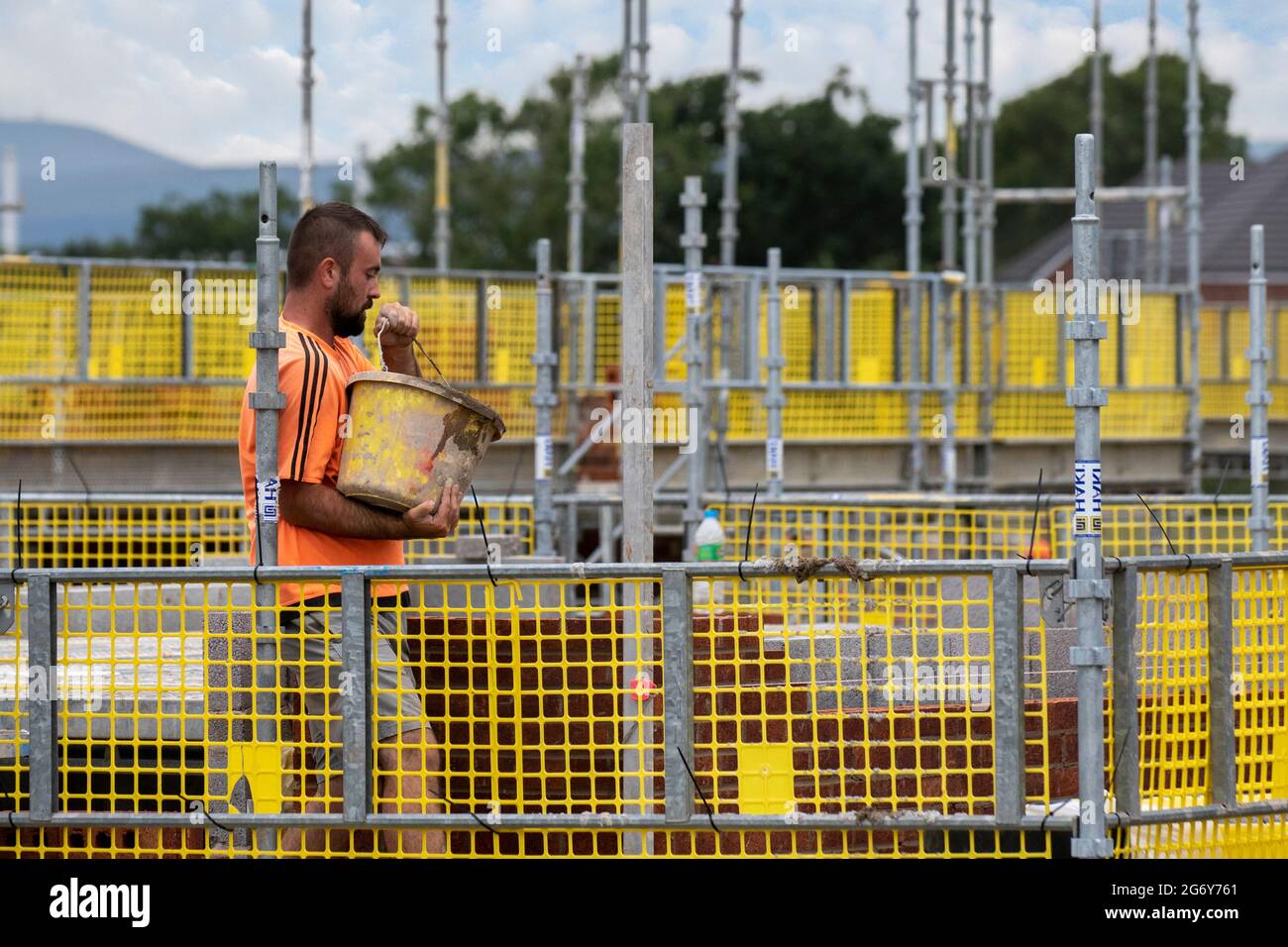 Keepmoat homes property developers, development site in Chorley ...