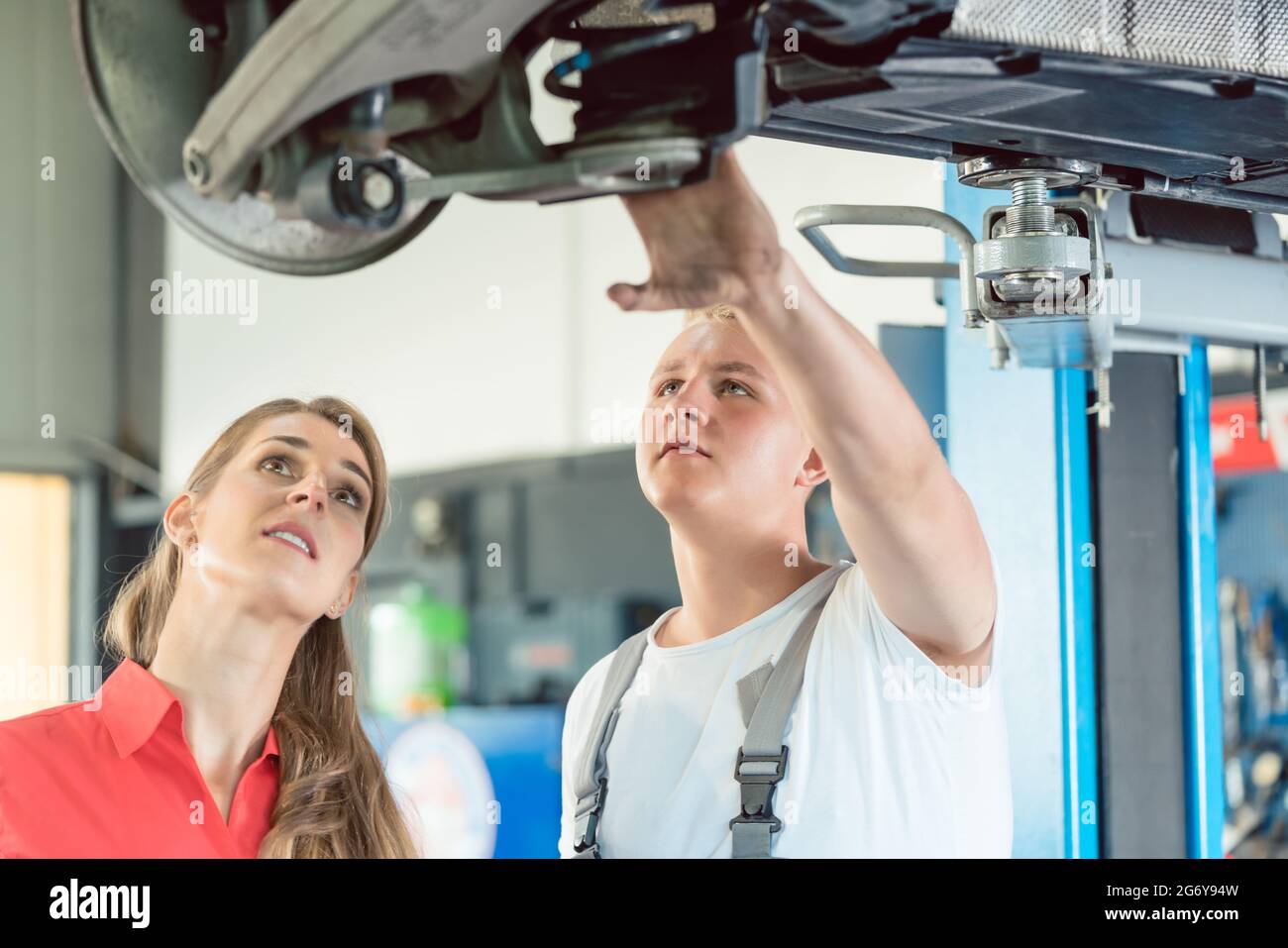 Car suspension coil hi-res stock photography and images - Alamy