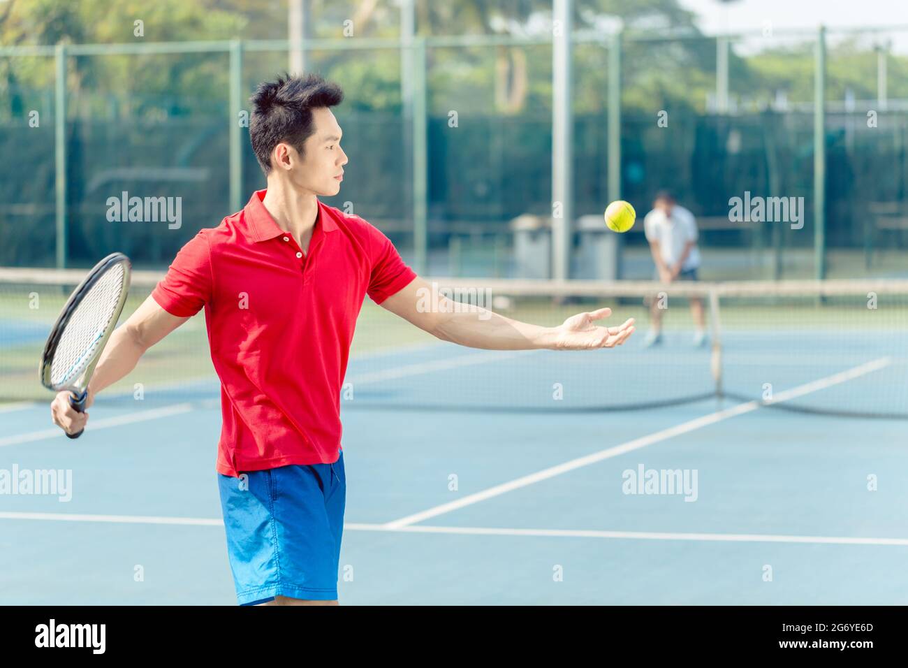 Throwing racket hi-res stock photography and images - Alamy