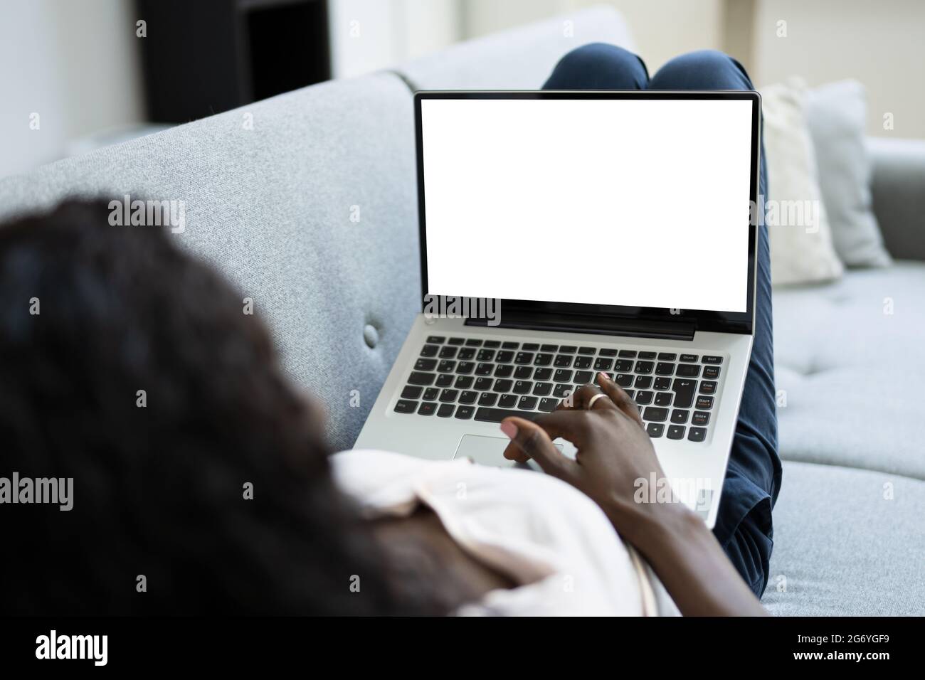 Woman technology images hi-res stock photography and images - Alamy