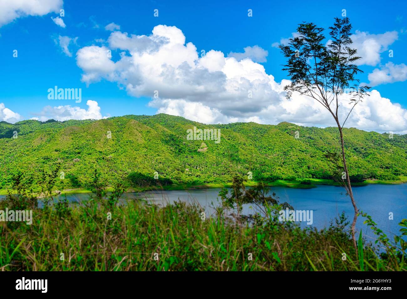 Hanabanilla dam hi-res stock photography and images - Alamy