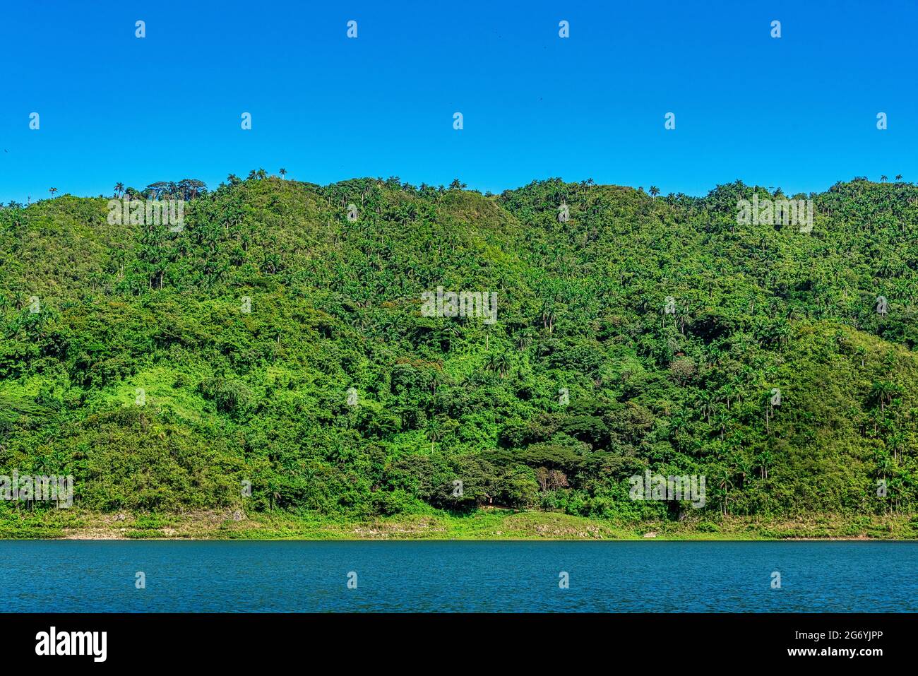 Hanabanilla lake cuba hi-res stock photography and images - Alamy