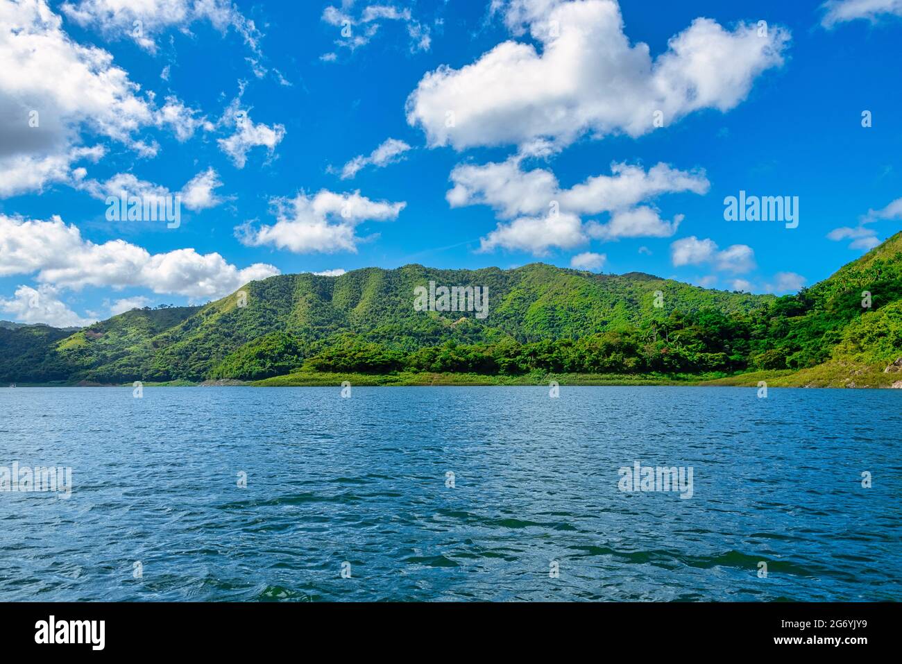 Hanabanilla dam hi-res stock photography and images - Alamy