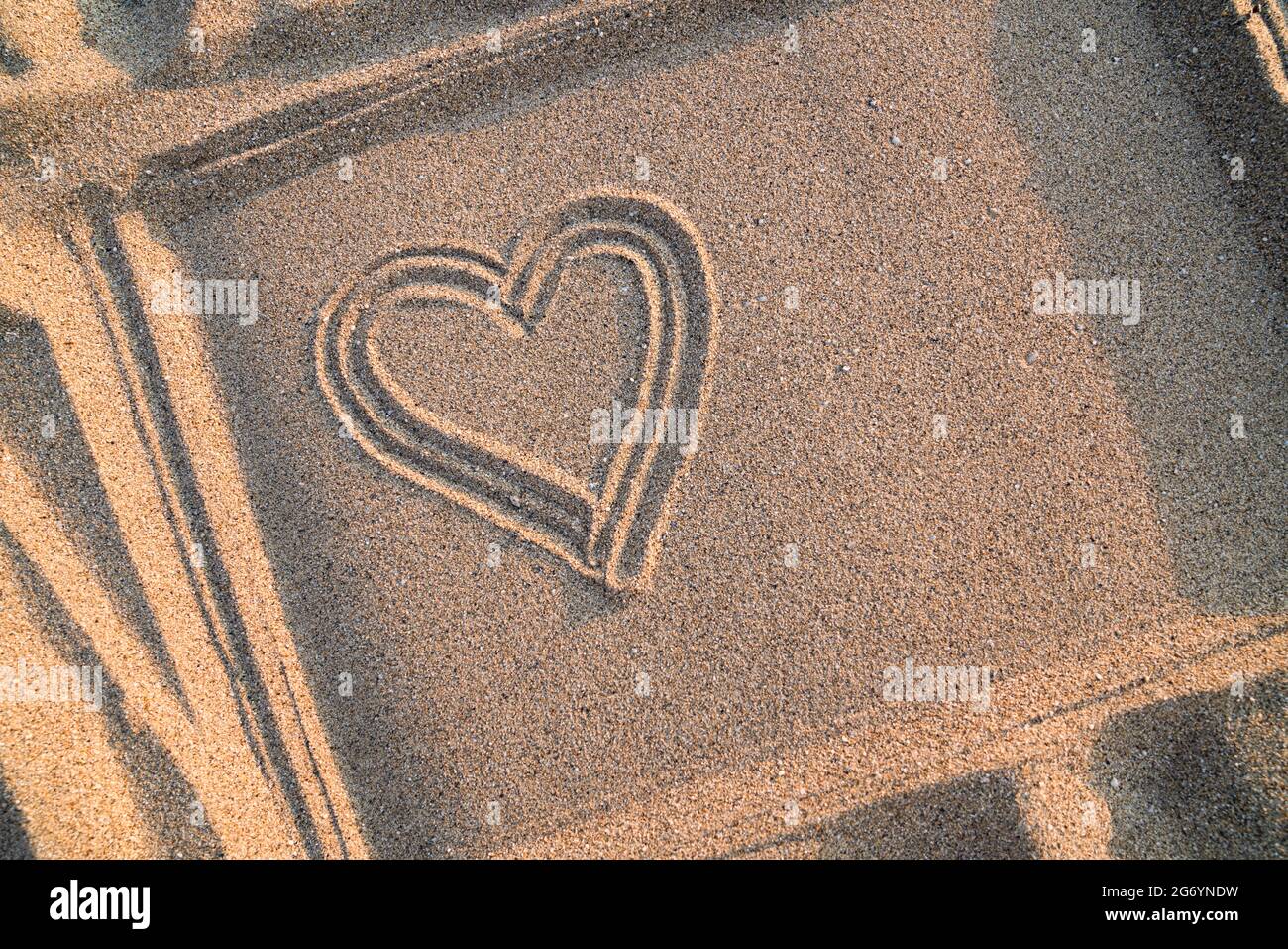 Sand frame hi-res stock photography and images - Alamy