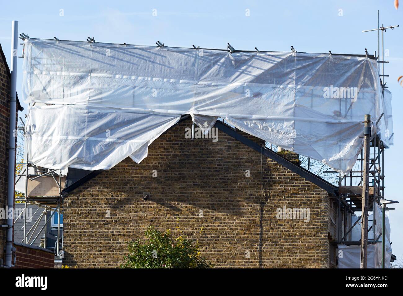 Scaffolding & covering protection on newly completed dormer / dormers ...