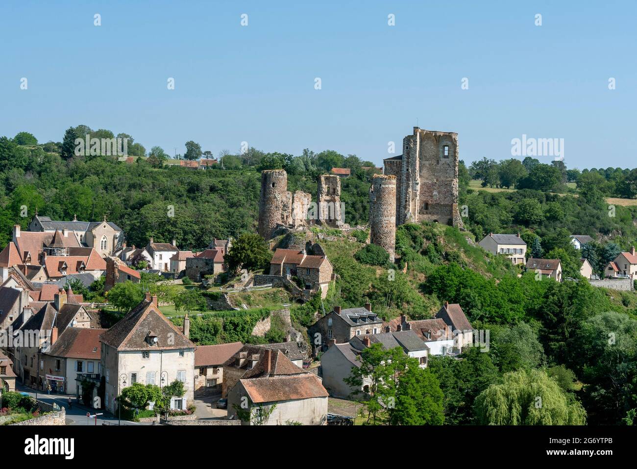 Village of Herisson, view on the castel of Ducs de Bourbon, Allier ...