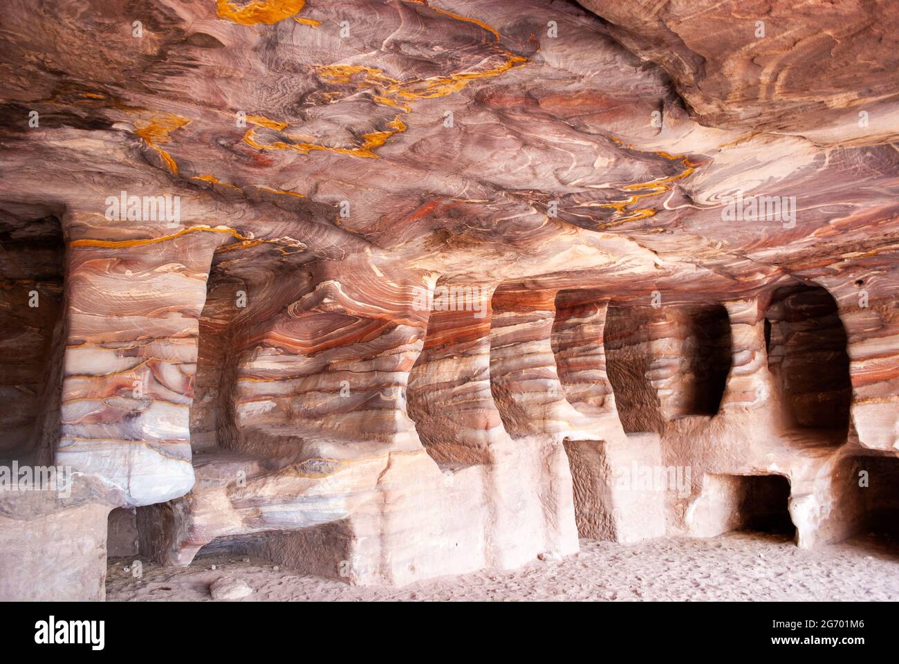 The ancient city of Petra in Jordan became one of the 7 New Wonders of ...