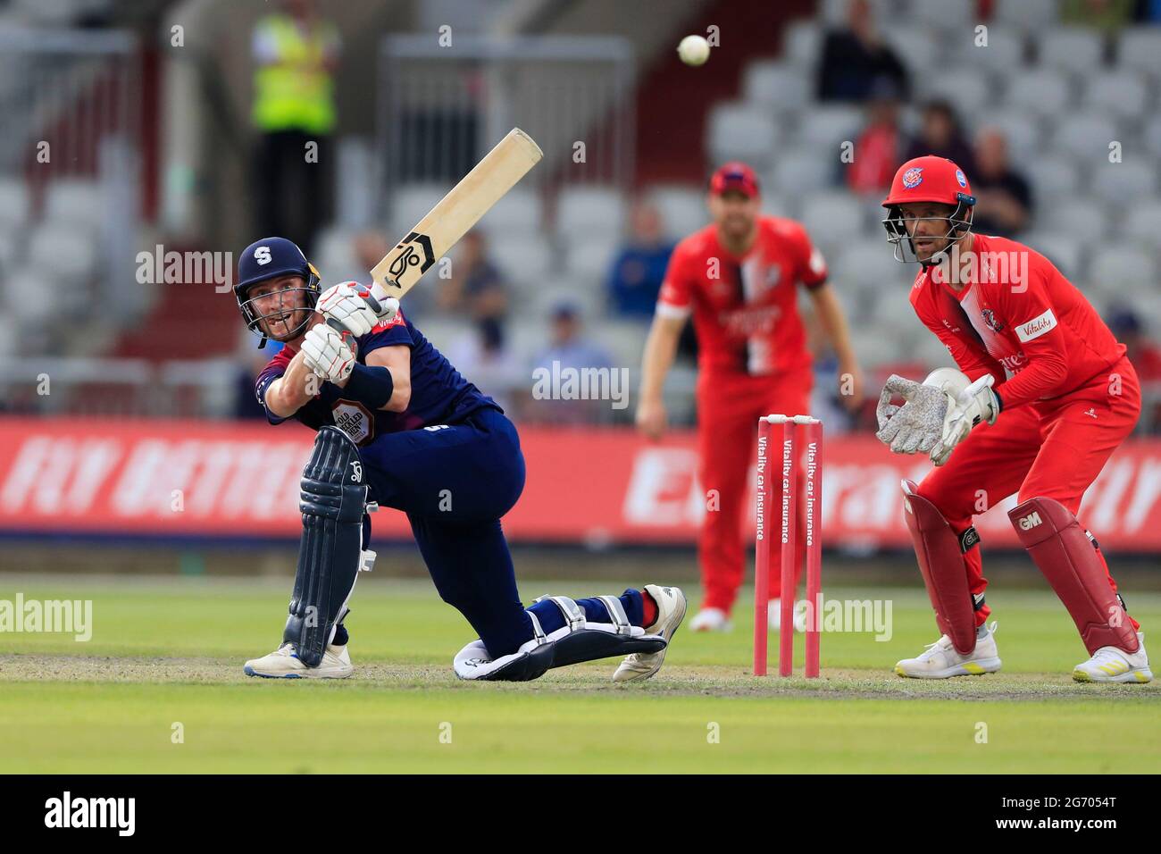 Rob Keogh batting for Northampton Steelbacks Stock Photo - Alamy
