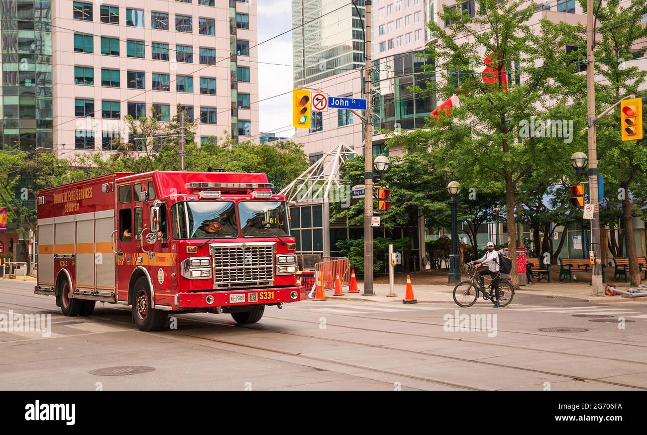 TORONTO, CANADA - 06 05 2021: Red Toronto Fire Services Squad Heavy ...