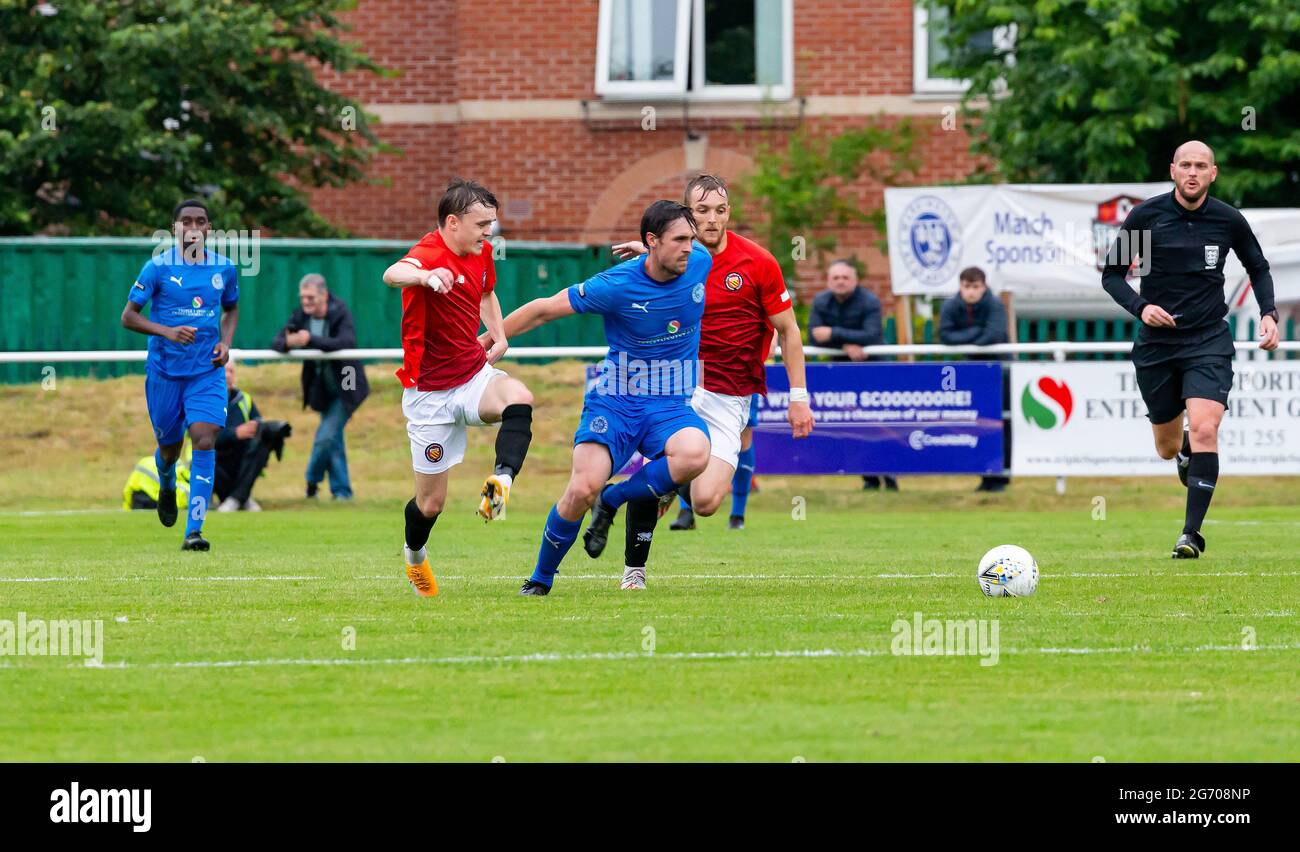 Warrington Rylands 1906 FC hosted FC United of Manchester in their ...