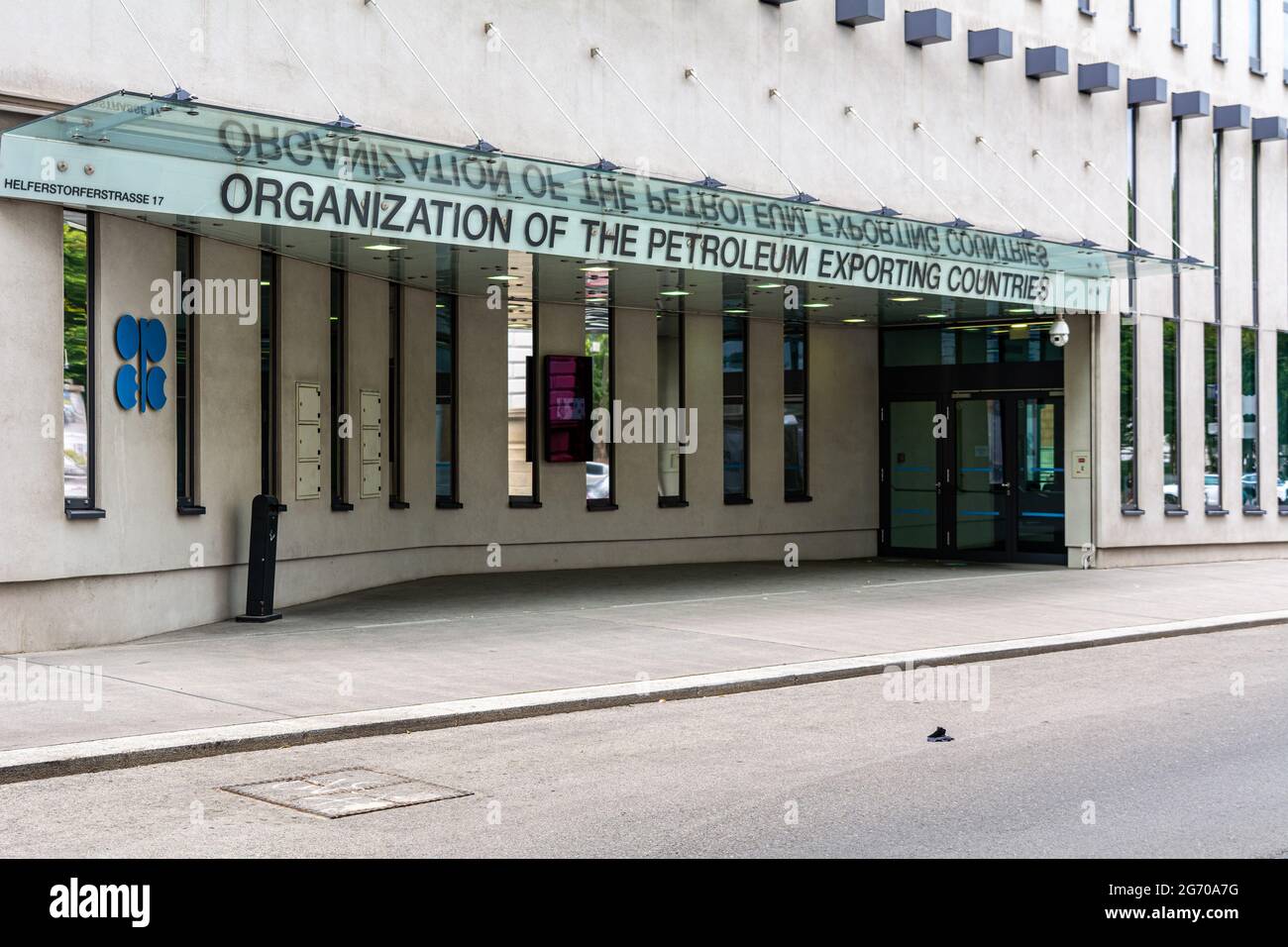 Opec headquarters vienna hi-res stock photography and images - Alamy