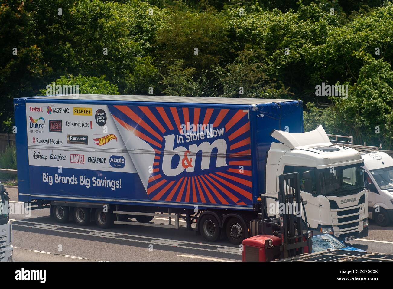 Iver, Buckinghamshire, UK. 9th July, 2021. A B&M lorry on the M25 ...