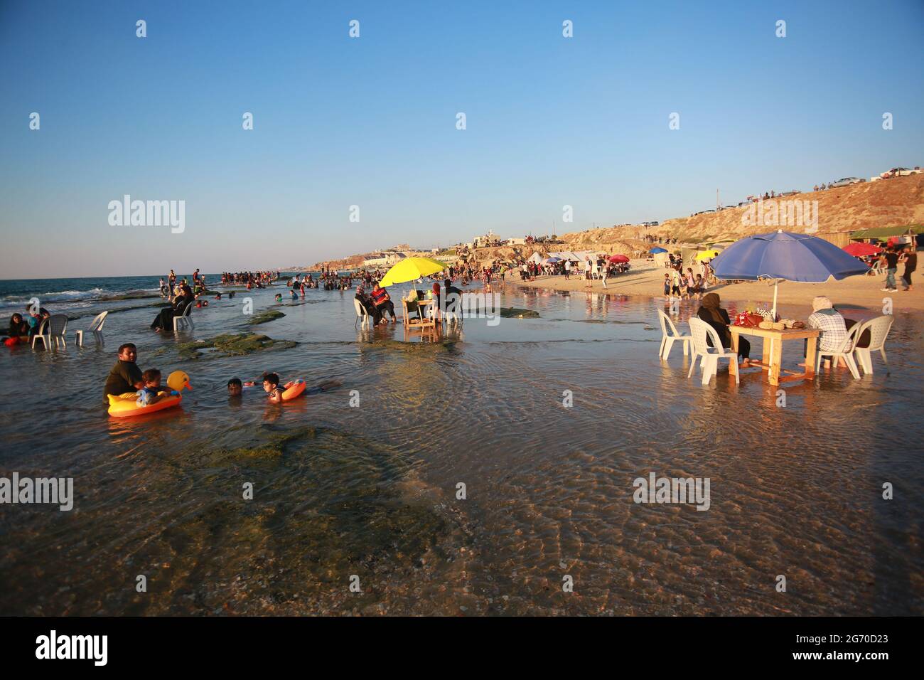 Deir al-Balah, The Gaza Strip, Palestine. 9th July, 2021. Palestinians ...