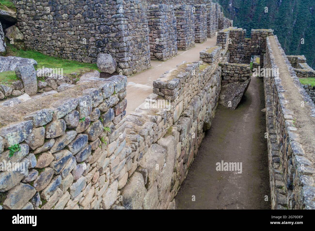 Preserved walls of Machu Picchu ruins, Peru Stock Photo - Alamy